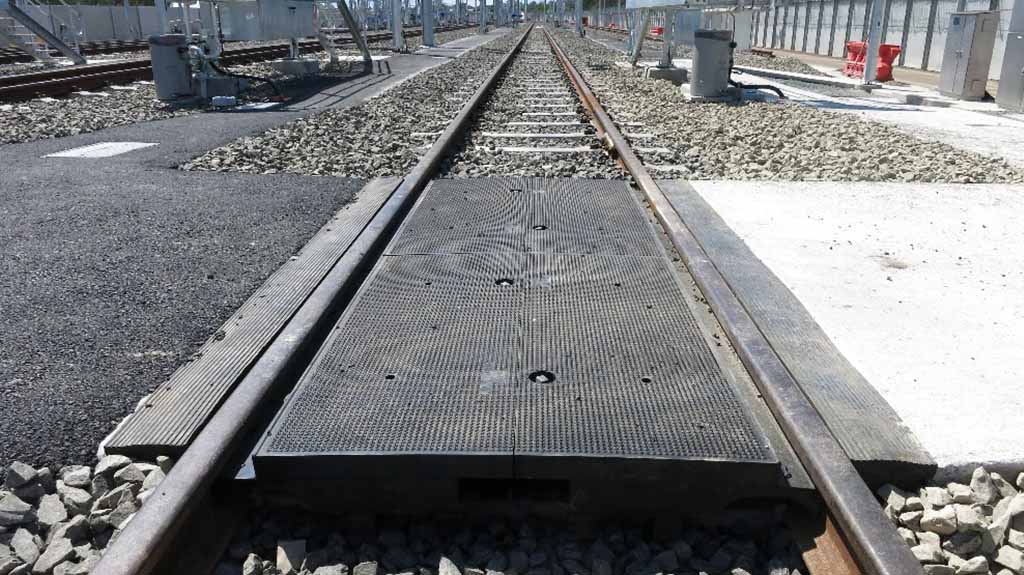 RX Rubber Level Crossing Inserts|Trelleborg Applied Technologies