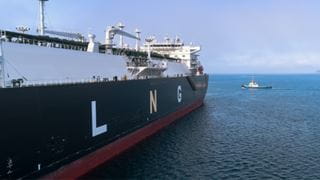 LNG innovation meets bunkering demand gap | Trelleborg Marine ...